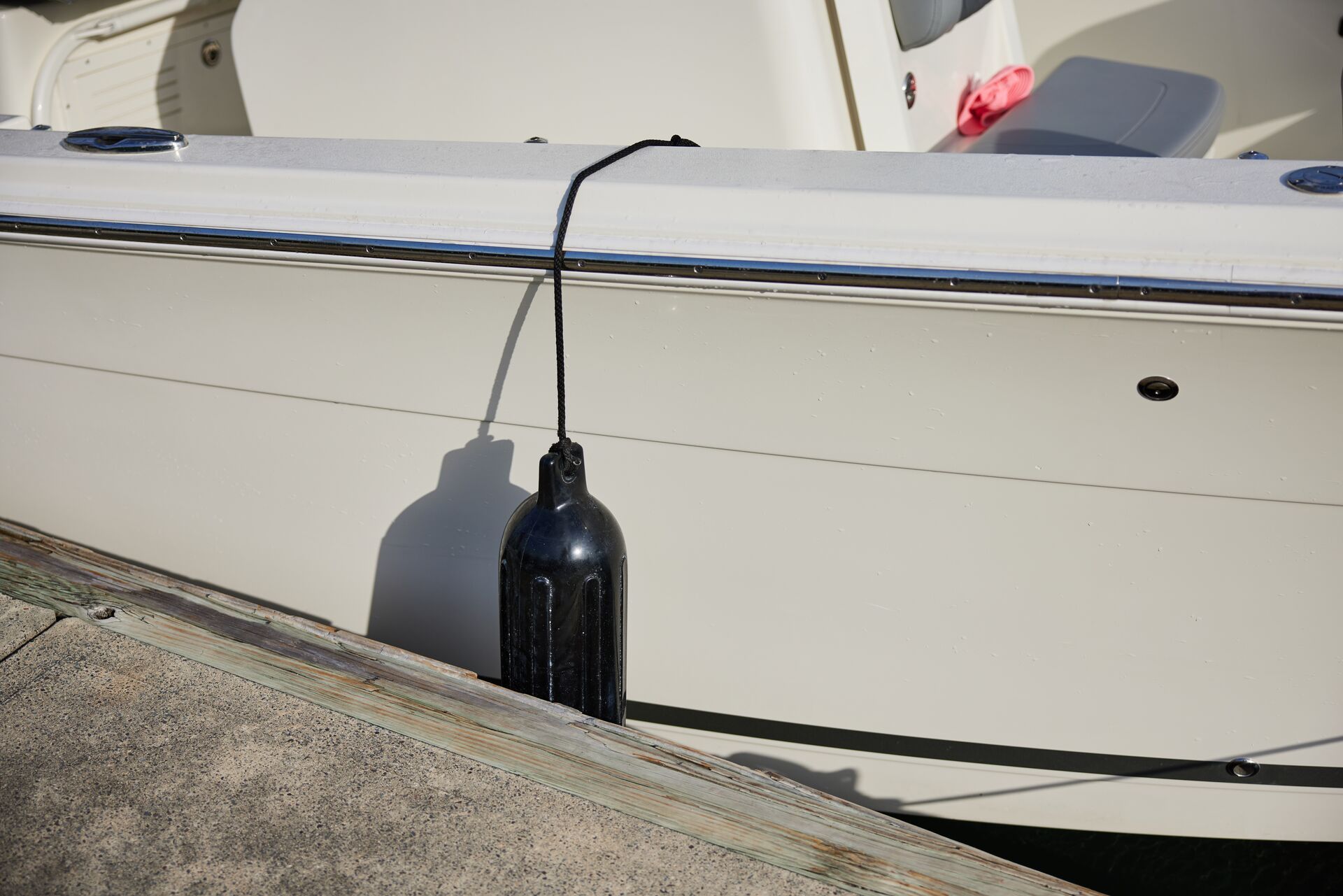 Boat Docking Tips After a Day on the Water | BOATERexam